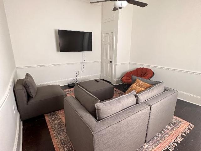 Historic Treme Furnished King sized 1BR