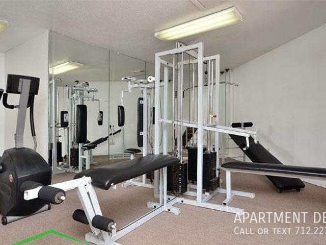 Historic charm with high energy elegance.Southwest Houston apartments.