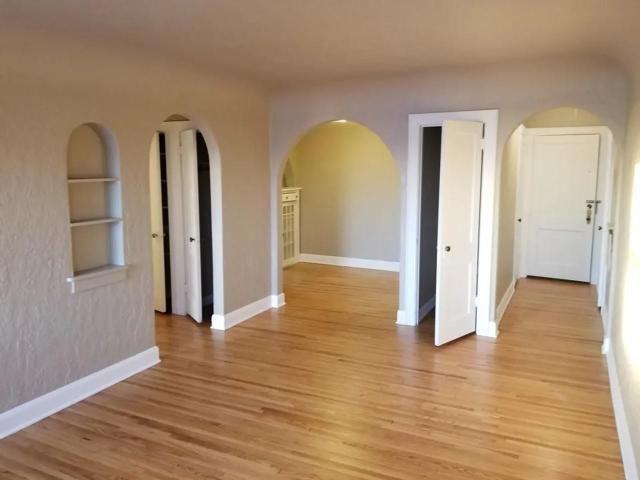 Historic Greystone Apartments Studio Apartment for Rent at 315 3rd St N, South St Paul, MN 55075