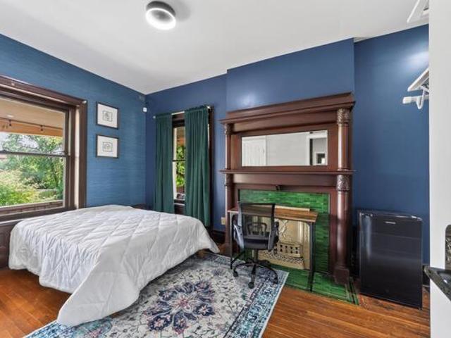 Historic Hyde Park Home | Spacious Rooms & Private Baths