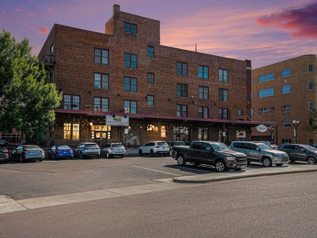 Historic Lofts next door to Steel District and Levitt
