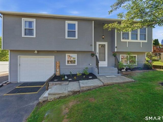 Hitchcock Dr, Meriden, Home For Sale