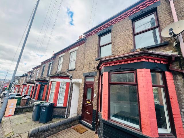 Hitchin Road, Luton LU2, 3 bed terraced house to rent, £1,650 pcm | PrimeLocation