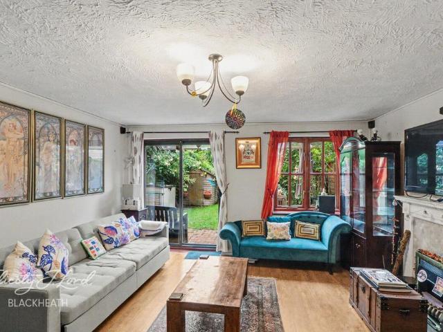Hither Farm Road, LONDON 3 bed end of terrace house to rent £2,750 pcm £635 pw