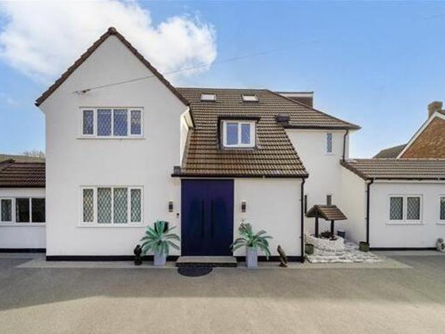 Hithermoor Road, Staines upon thames, 5 Bedroom Detached