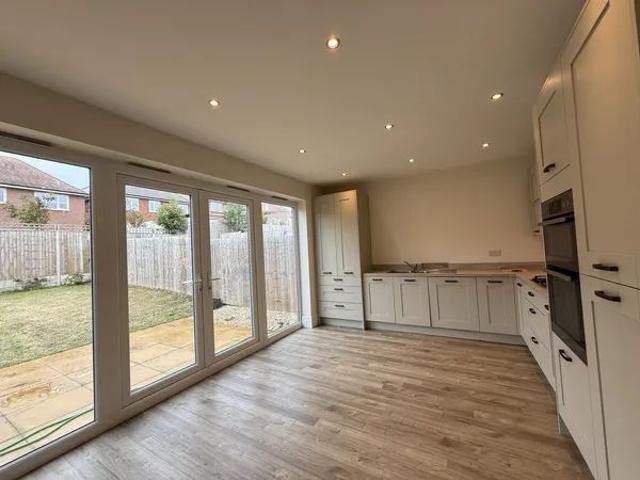 Hixon Close, Tamworth, Property for rent