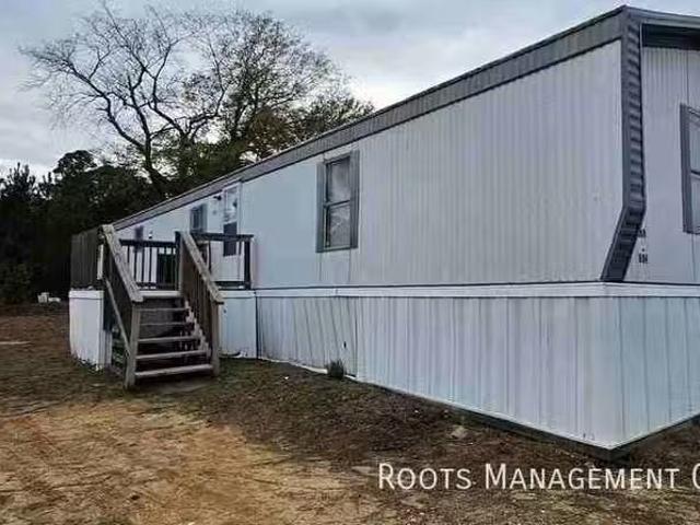 Home Available to Lease Apply Today! 1142 Wildwood Dr #160