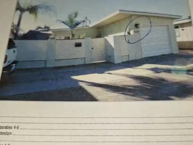 Home by beach 1328 Weymouth Ln