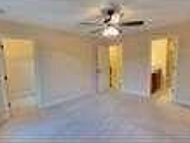 Home For Rent In Mundelein, Illinois
