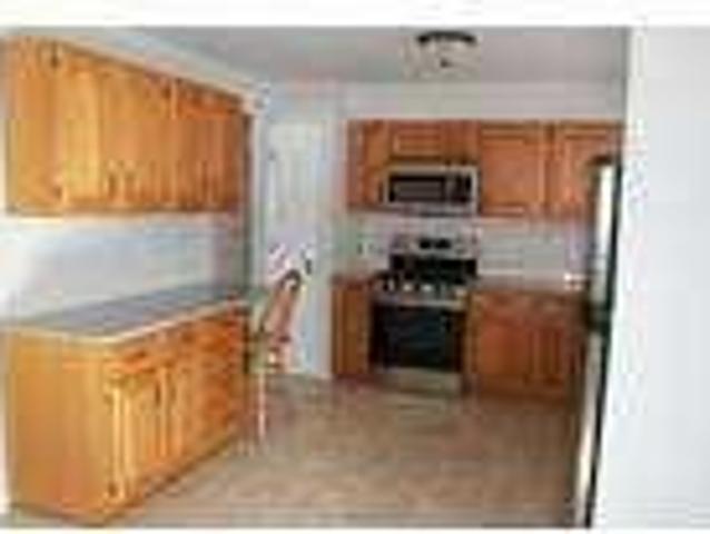 Home For Rent In Maryland Heights, Missouri