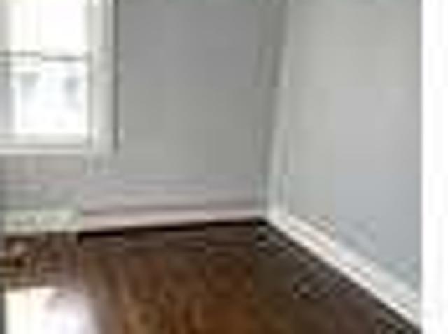 Home For Rent In Mineola, New York