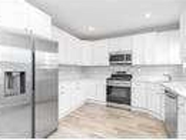 Home For Rent In Mineola, New York