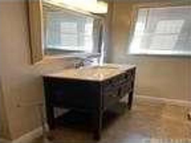 Home For Rent In Mission Hills, California