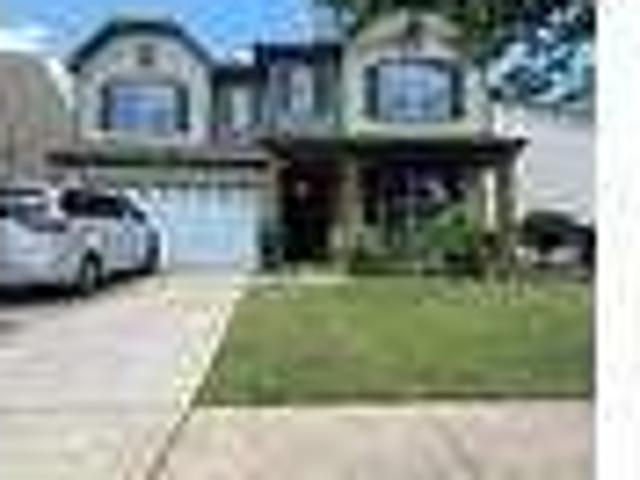Home For Rent In Mooresville, North Carolina