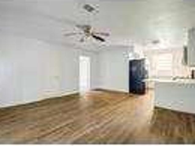 Home For Rent In Nederland, Texas