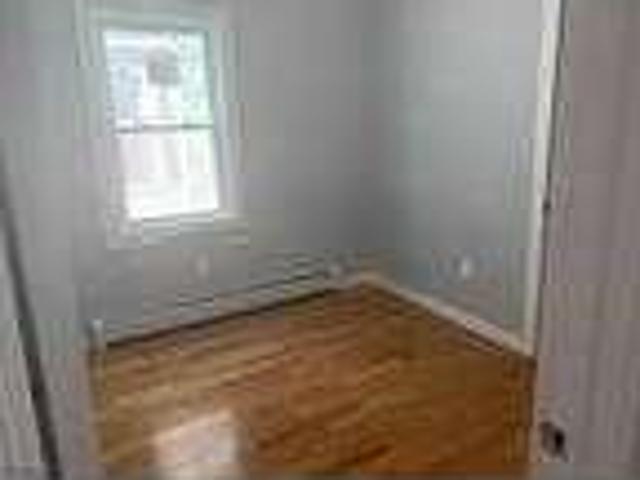 Home For Rent In Newark, New Jersey