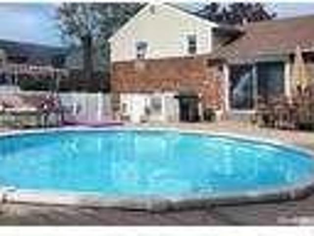 Home For Rent In North Bellmore, New York