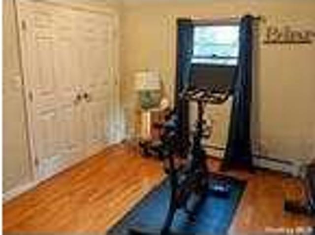Home For Rent In Northport, New York