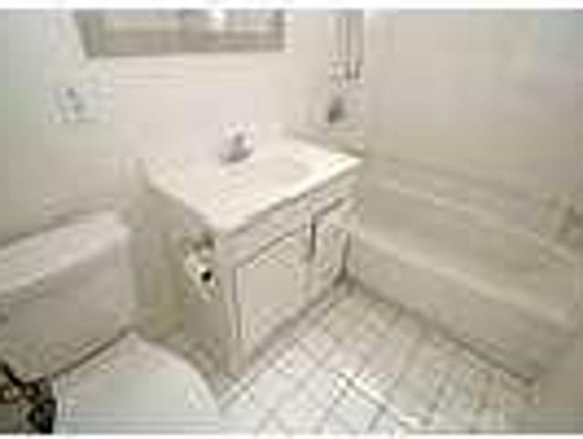 Home For Rent In Northridge, California