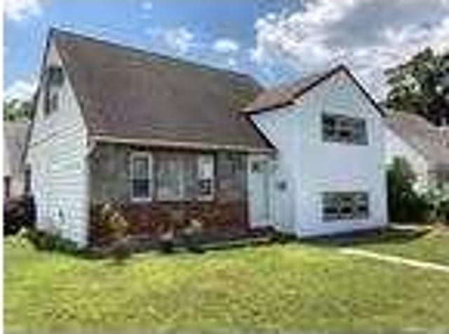 Home For Rent In Oceanside, New York