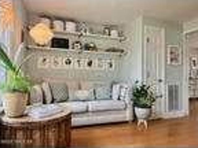Home For Rent In Old Greenwich, Connecticut