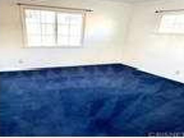 Home For Rent In Arleta, California
