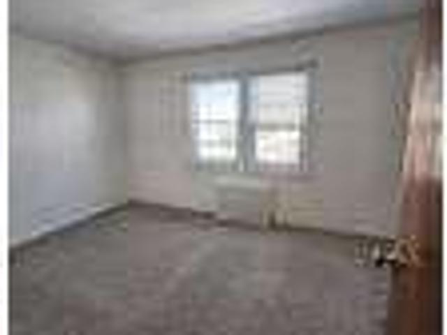 Home For Rent In Bayside, New York