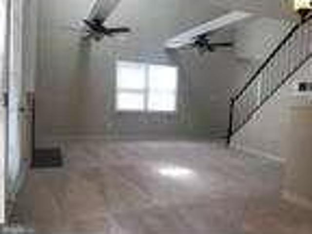 Home For Rent In Bowling Green, Virginia