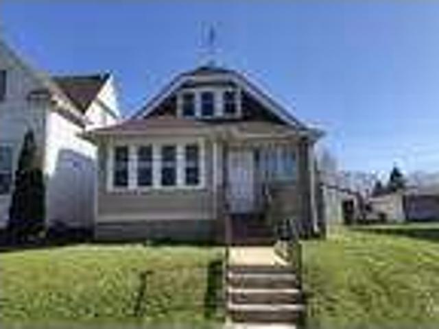 Home For Rent In Cudahy, Wisconsin