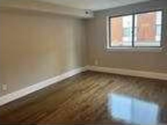Home For Rent In Cedarhurst, New York