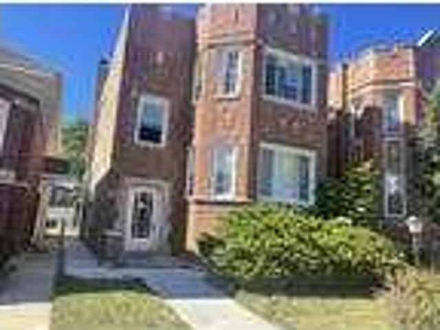 Home For Rent In Chicago, Illinois