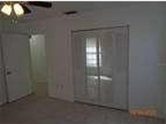 Home For Rent In Deland, Florida