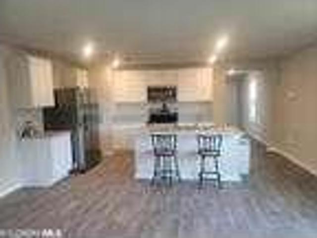 Home For Rent In Foley, Alabama