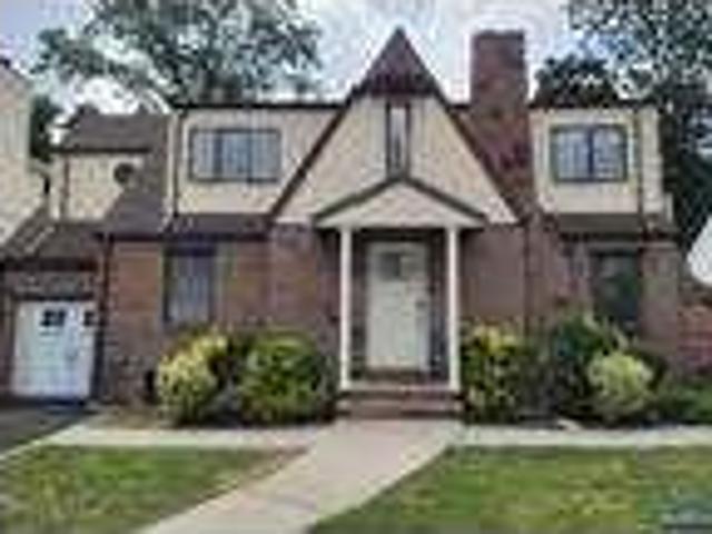 Home For Rent In Fort Lee, New Jersey