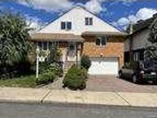 Home For Rent In Fort Lee, New Jersey