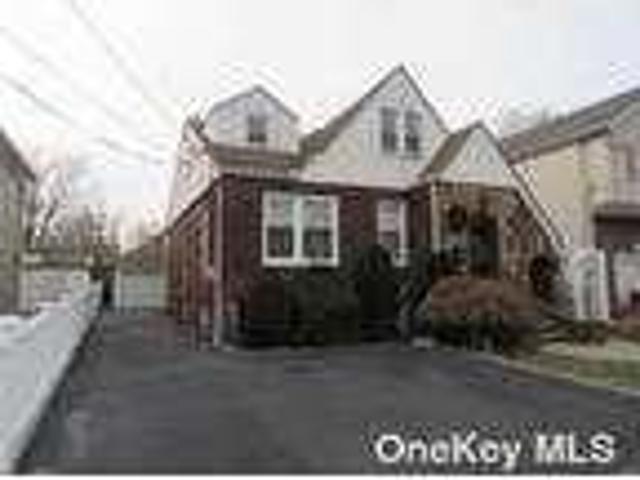 Home For Rent In Franklin Square, New York