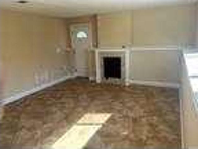 Home For Rent In Garden City, New York