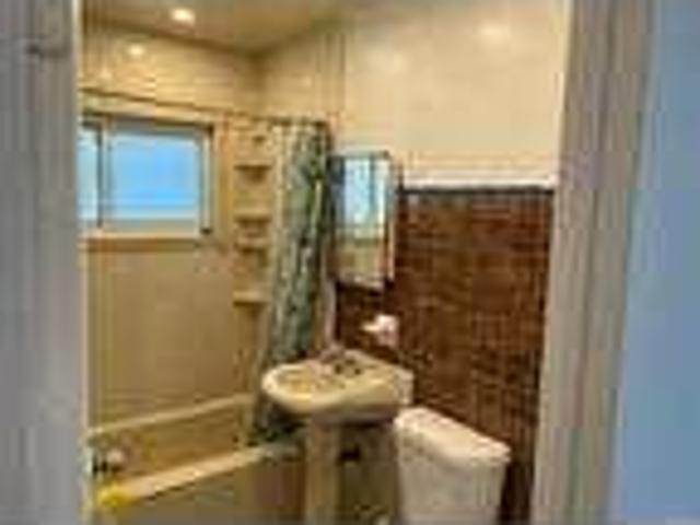 Home For Rent In Hicksville, New York