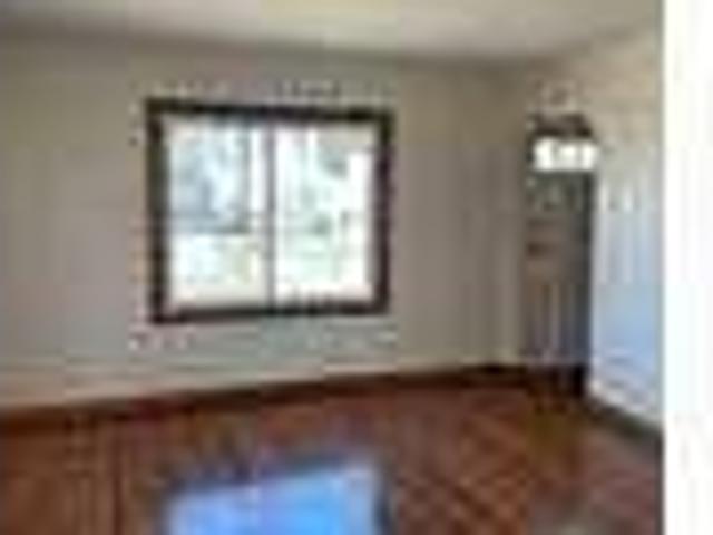 Home For Rent In Hicksville, New York