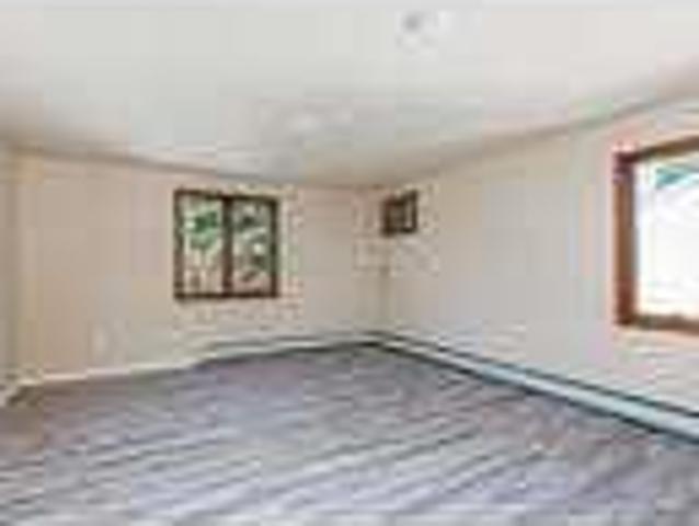Home For Rent In Hicksville, New York