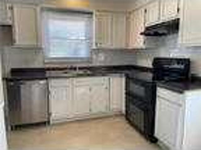 Home For Rent In Kansas City, Missouri