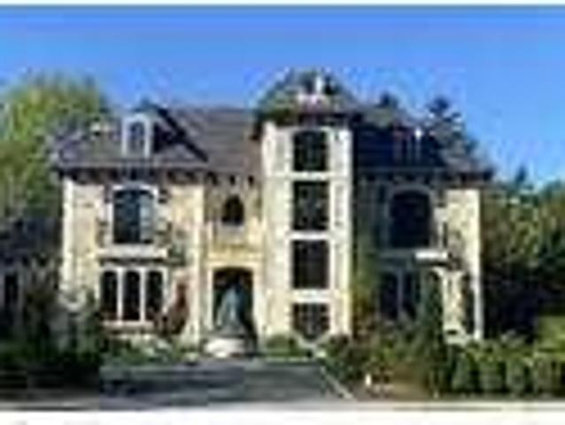 Home For Rent In Kenilworth, Illinois