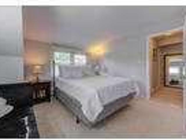 Home For Rent In Levittown, New York