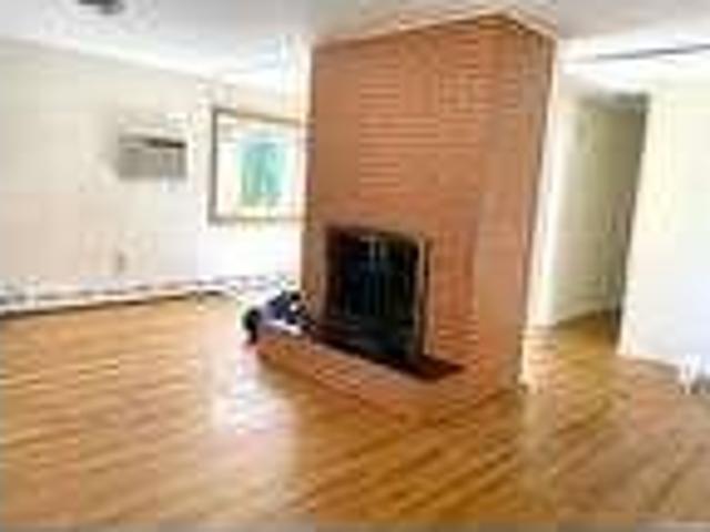 Home For Rent In Port Washington, New York
