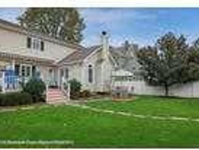 Home For Rent In Rumson, New Jersey