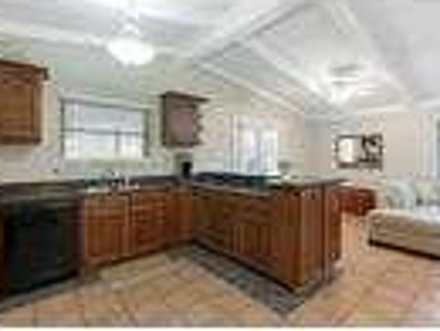 Home For Rent In River Ridge, Louisiana