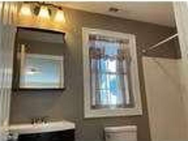 Home For Rent In Rocky Hill, Connecticut