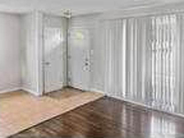 Home For Rent In Roseville, Michigan