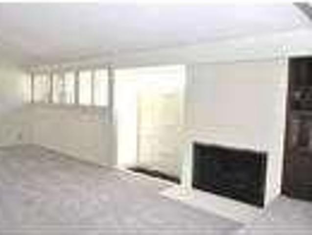 Home For Rent In Rossmoor, California