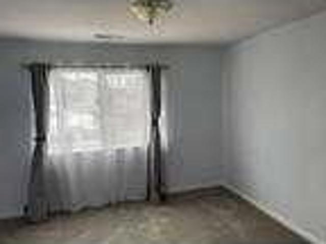 Home For Rent In Royal Oaks, California